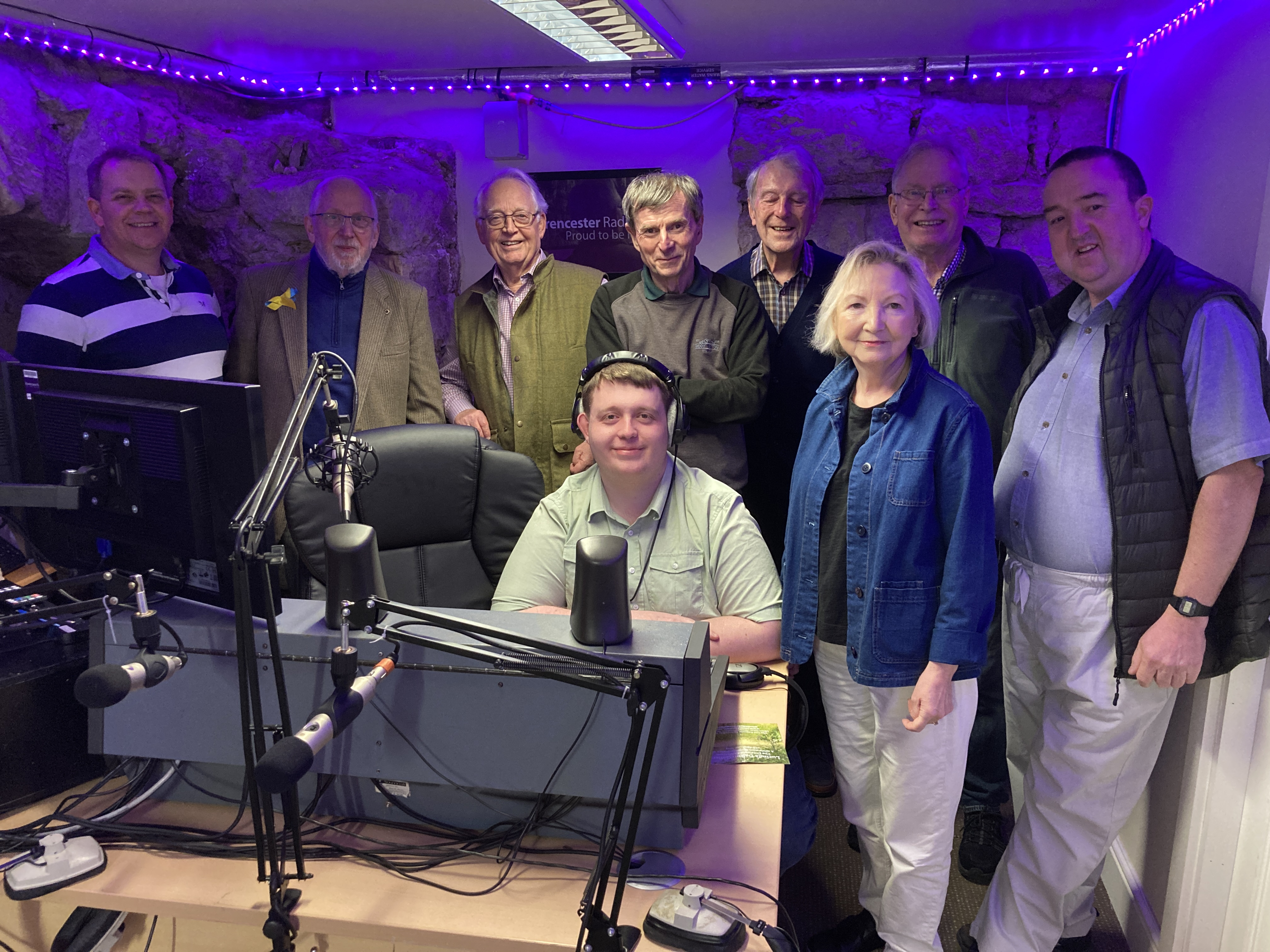Cirencester Radio May 23 – Ciren Scene
